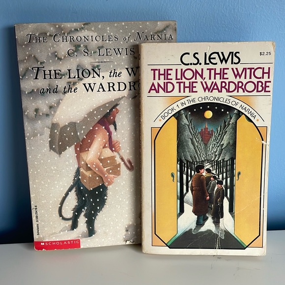 Scholastic | Accents | The Lion The Witch And The Wardrobe Two Book Set ...